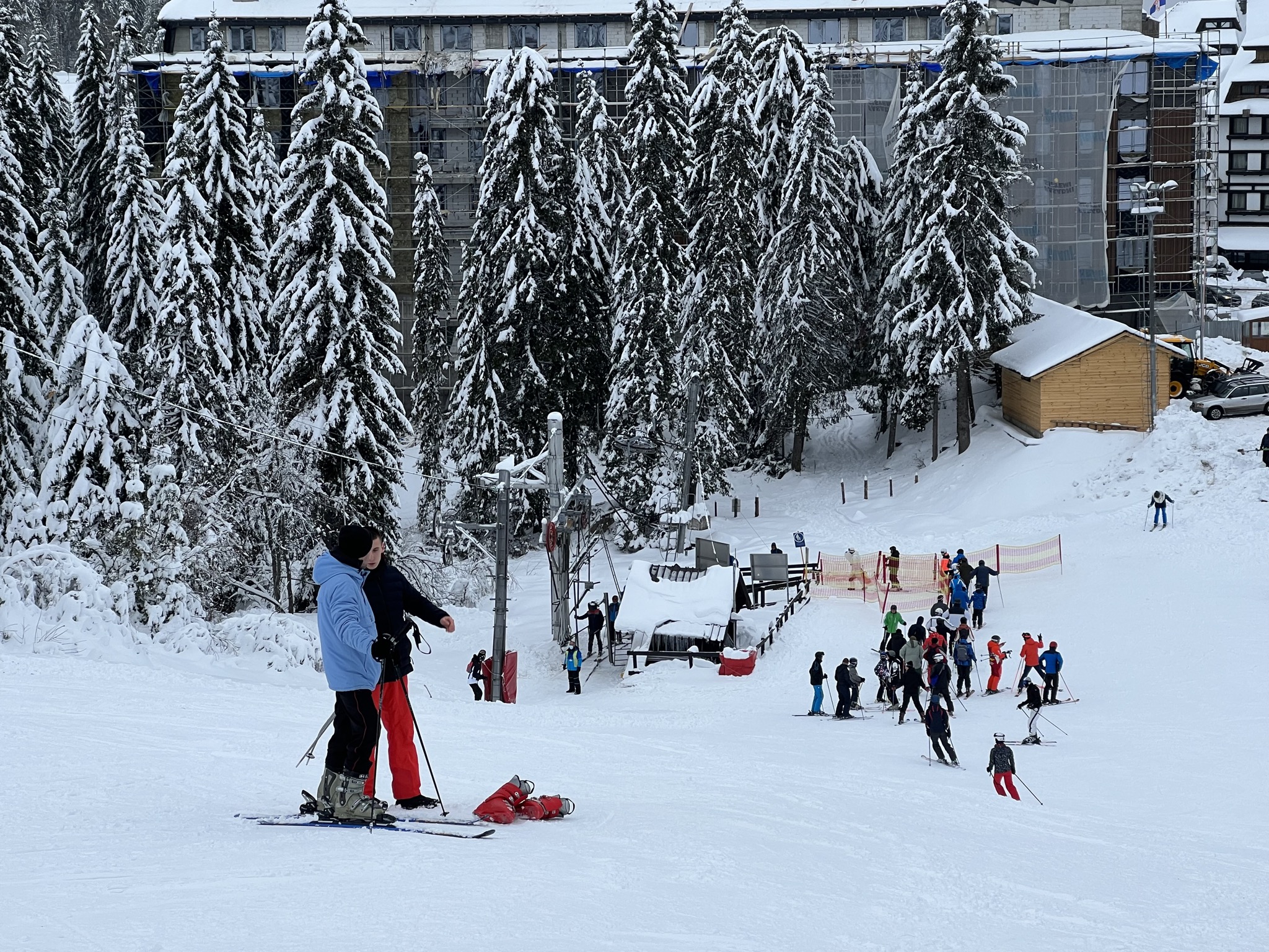 Kopaonik - infoKOP - Zavnično otvorena sezona na Kopaoniku, gondola u ...